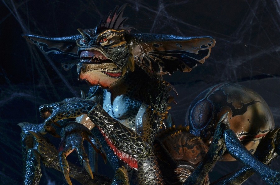 Gremlins 2 – Deluxe Action Figure – Boxed Spider Gremlin – NECAOnline.com