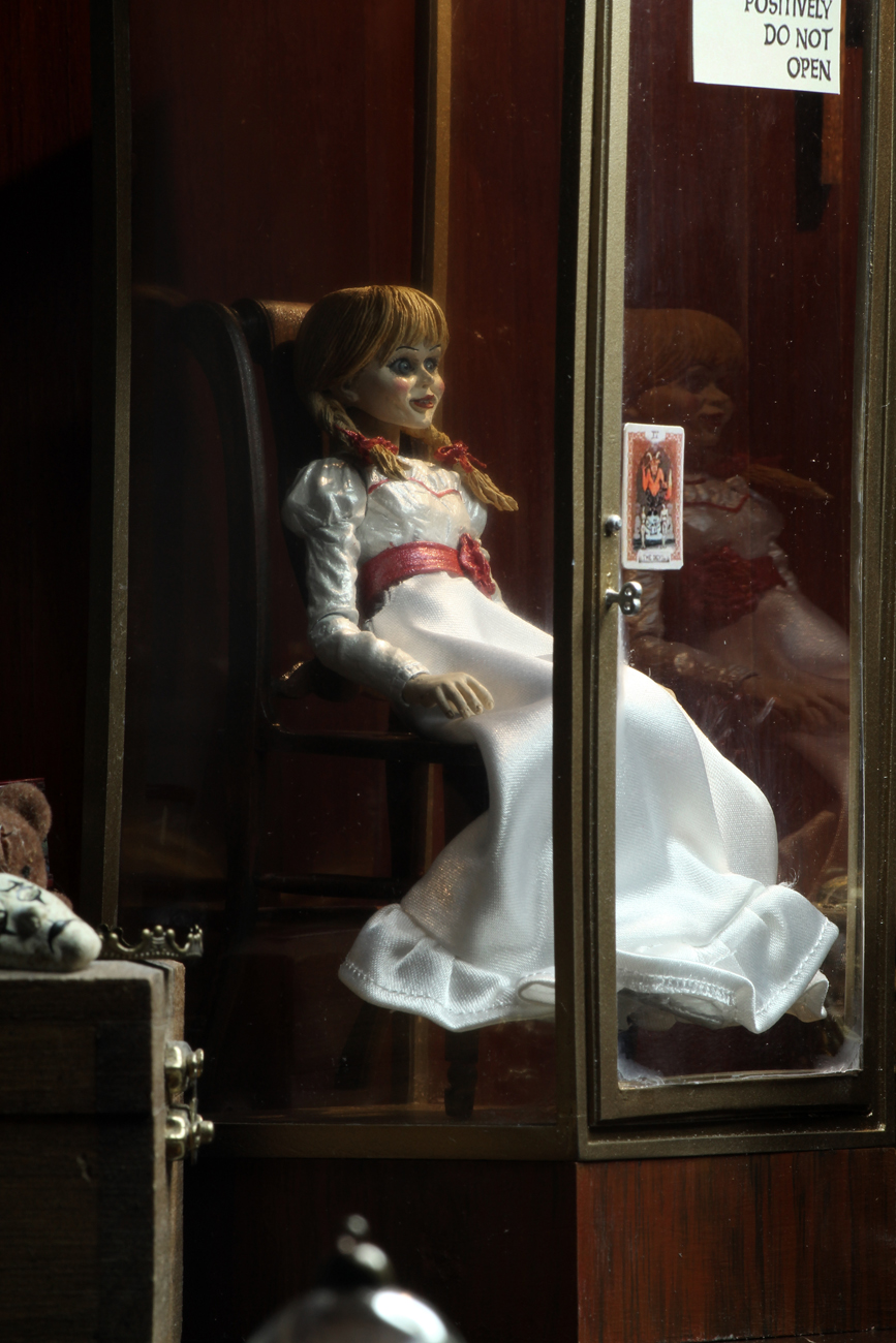 The Conjuring Universe – 7” Scale Action Figure – Ultimate Annabelle ...