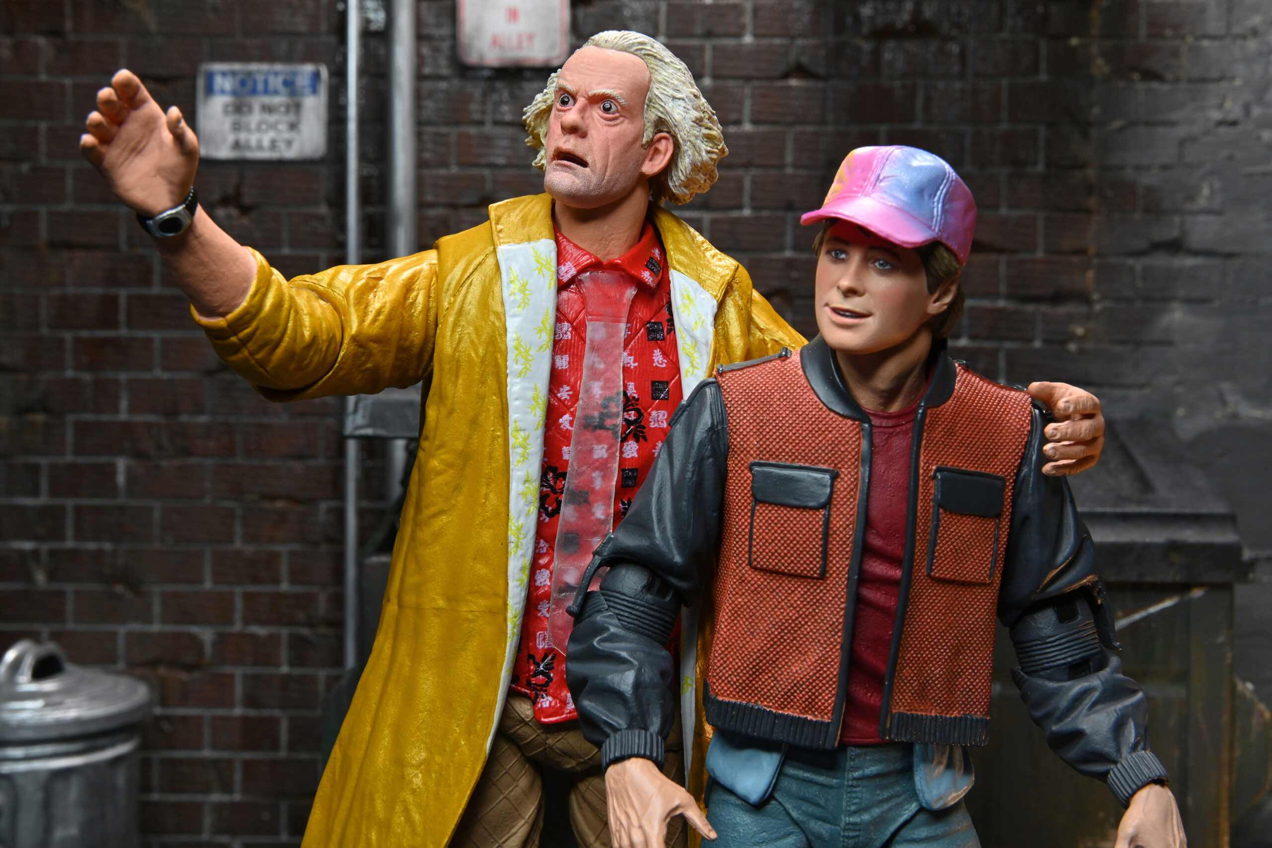 Back to the Future 2 – 7″ Scale Action Figure – Ultimate Doc Brown ...