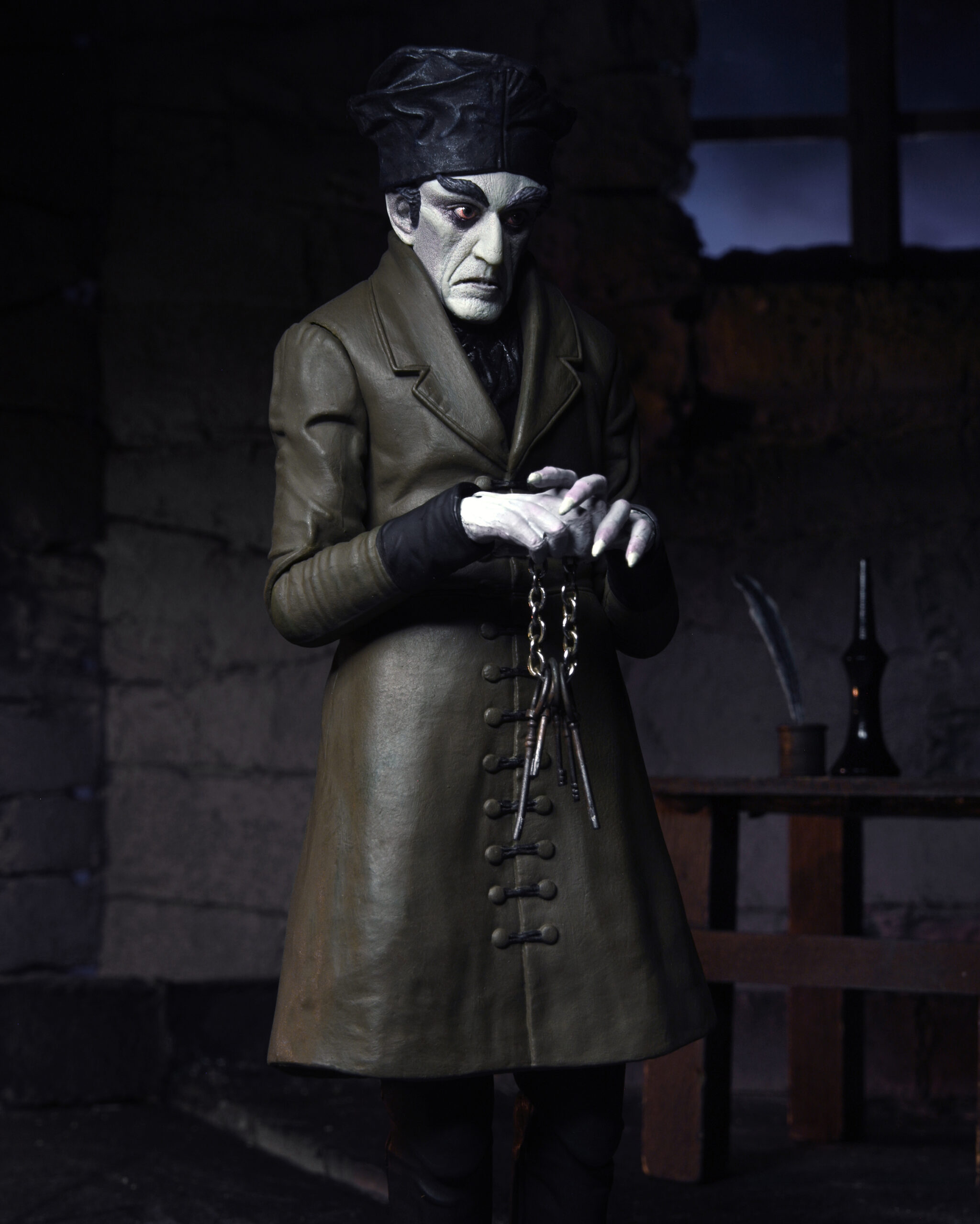 Nosferatu – 7” Scale Action Figure – Ultimate Count Orlok (Color ...